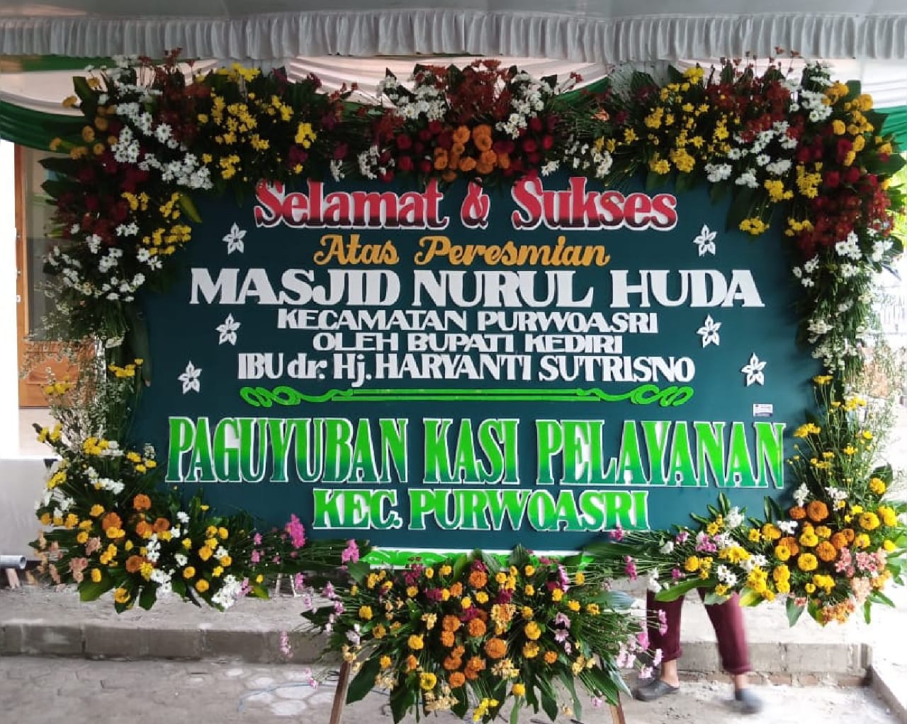 Toko Karangan Bunga Pare Hp-Wa 0852-3532-5717 Widuri Wijaya Florist ...