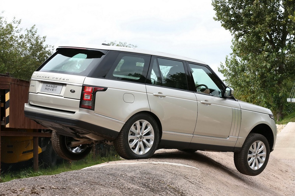 2013 Range Rover Mk4 Diesel-Hybrid | NewsAutomagz