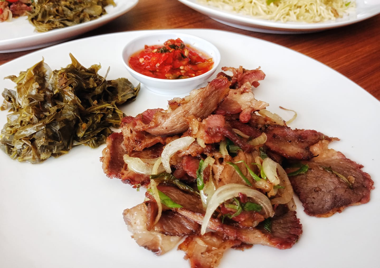 Sei Sapi Bubulae, Kuliner yang Menggoyang Lidah dengan 5 Jenis Sambal ...