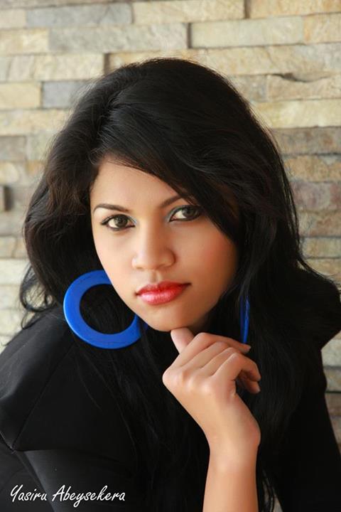 Srilankan Model Melanie Cami Photo Gallery