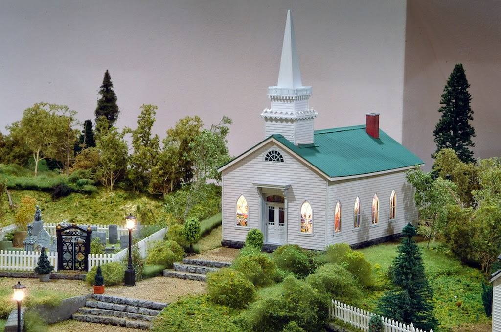 Trackside Scenery: O scale church with stained glass windows