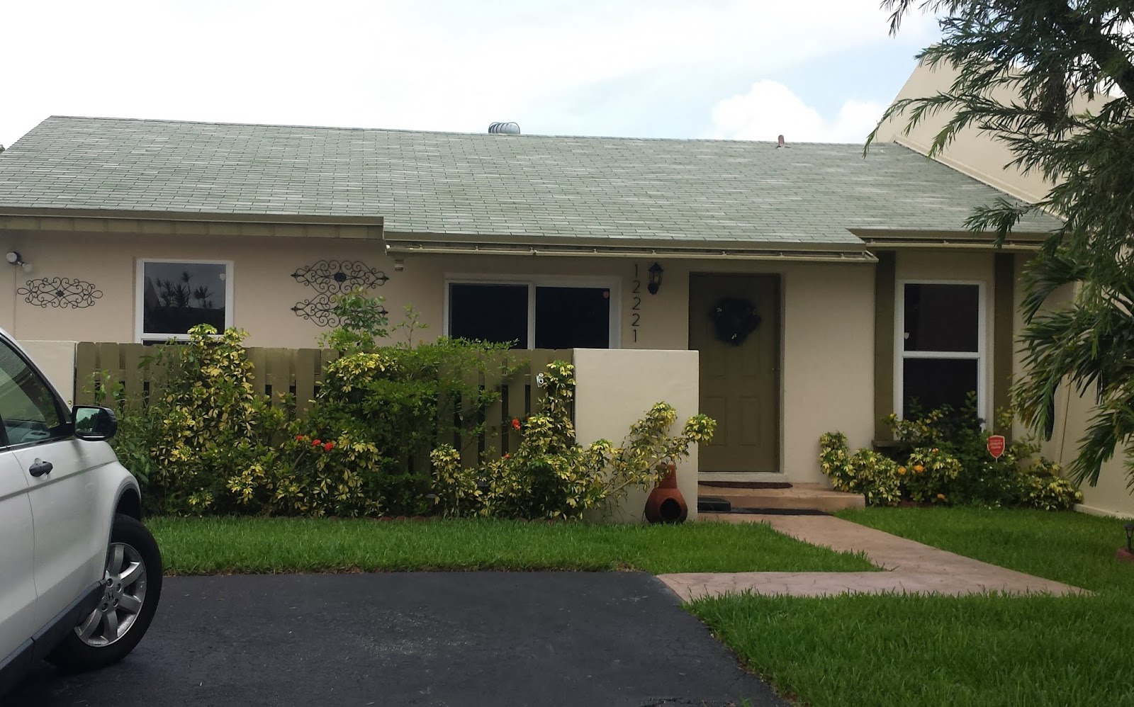 Villa of the Quarter: December 2017 ~ Devon-Aire Villas Homeowners ...