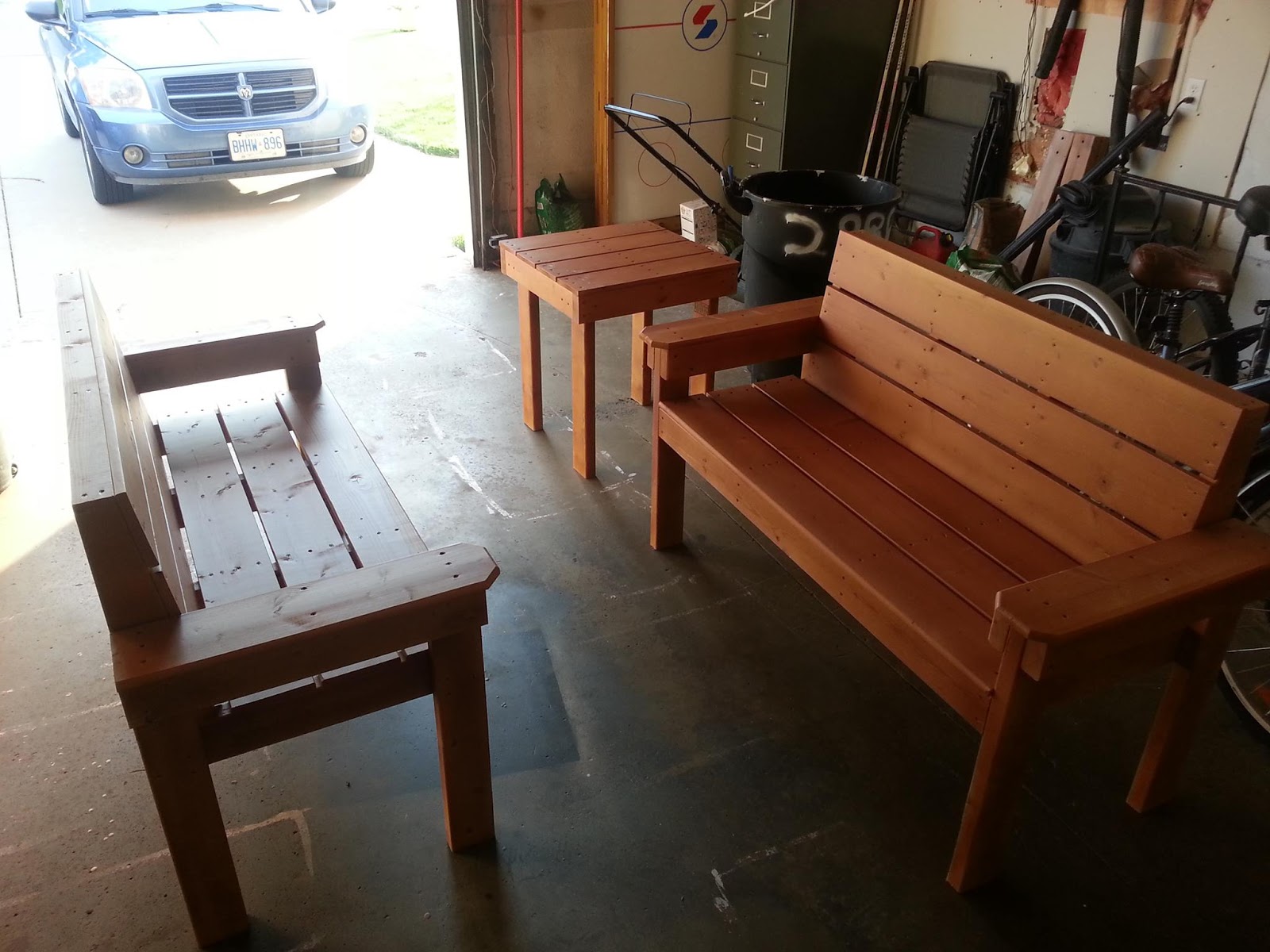 Do It Yourself Builds: How to Build a Simple 2x4/1x6 Benches + Table