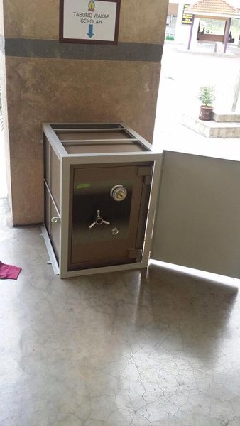 AURA SAFE BOX PETI BESI & TABUNG MASJID @ SURAU: Peti besi Tabung Derma ...