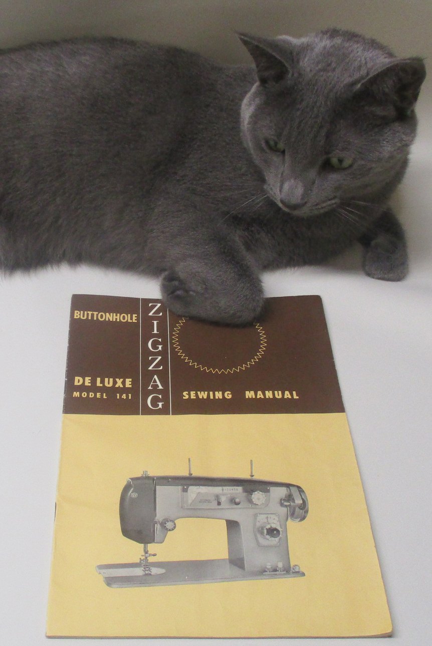 MI Vintage Sewing Machines: Regency 8141 (1964)