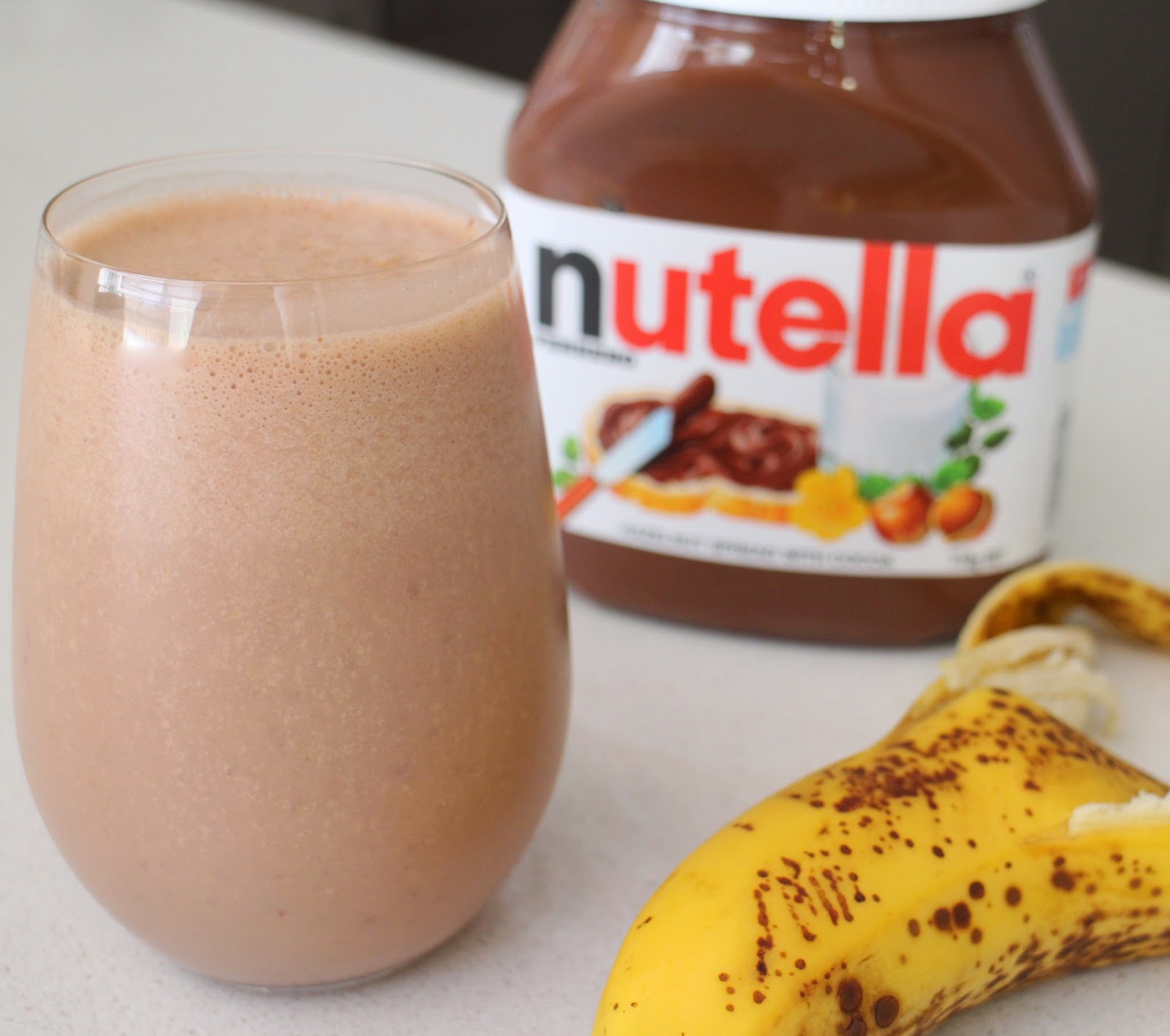 Banana & Nutella Breakfast Shake & Competition