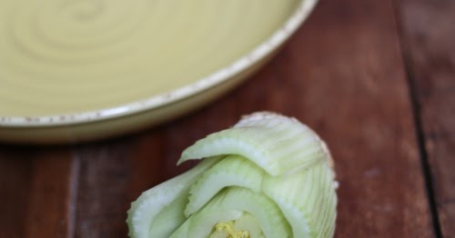 Progress Report: Re-growing Celery from the Base | 17 Apart