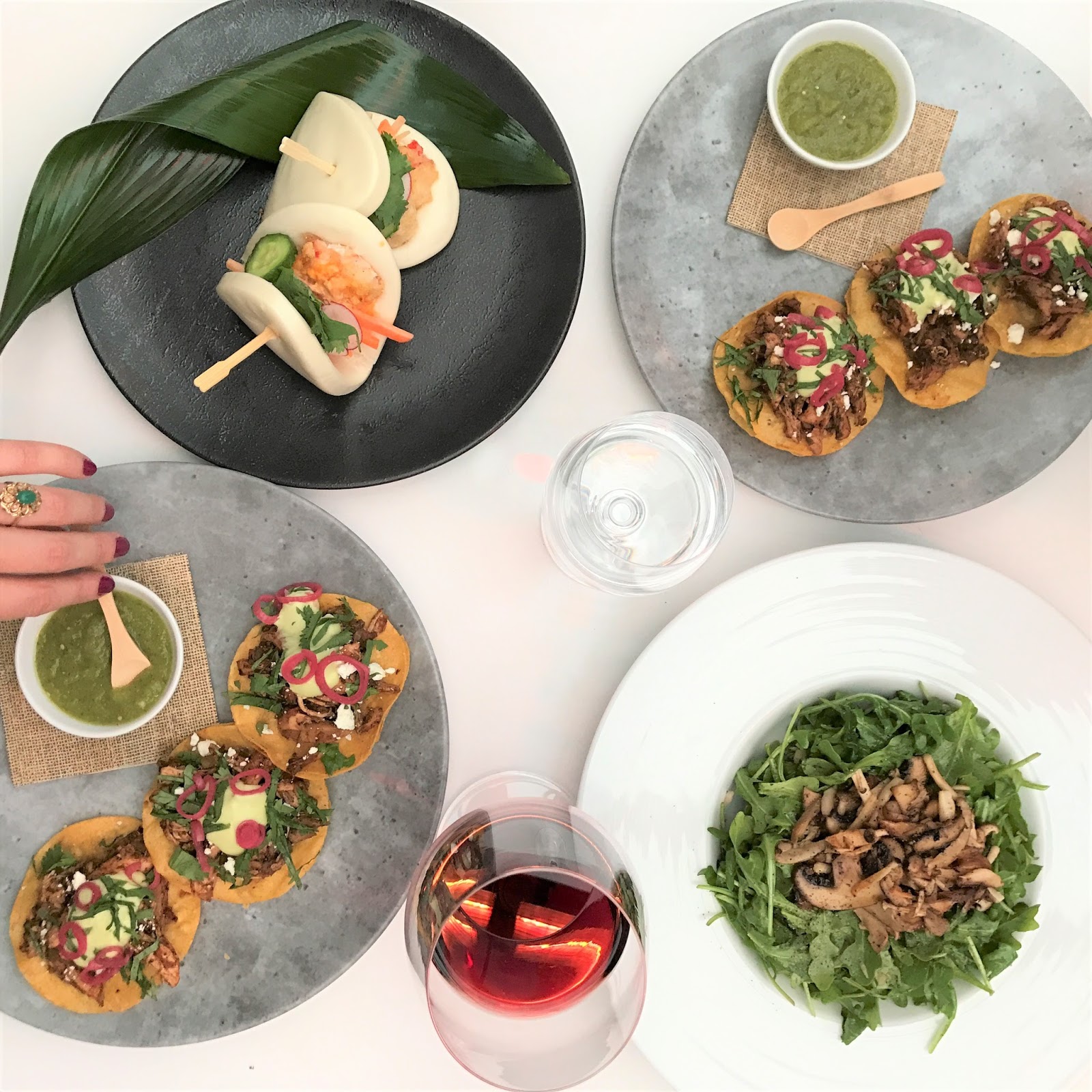 Girls Staycation In Toronto – Bijuleni