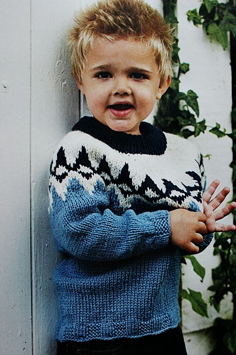 Stine Hoelgaard Johansen: Rund pude og strik til drenge