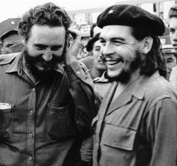 PENSAR E DISCUTIR HISTÓRIA: MORRE FIDEL ALEJANDRO CASTRO RUZ