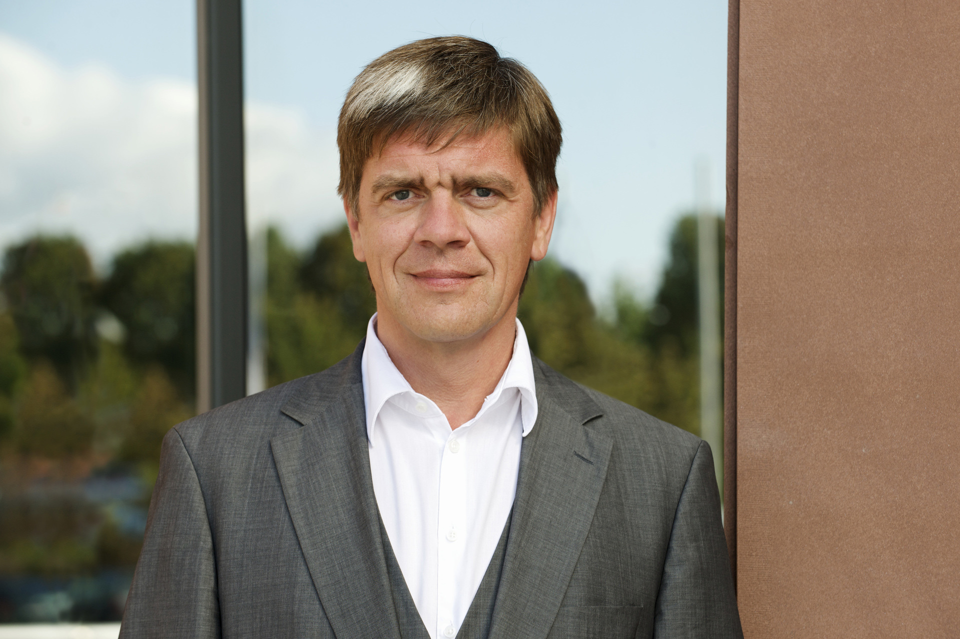 Planet Hugill: To present the artistic diversity and quality of the ...