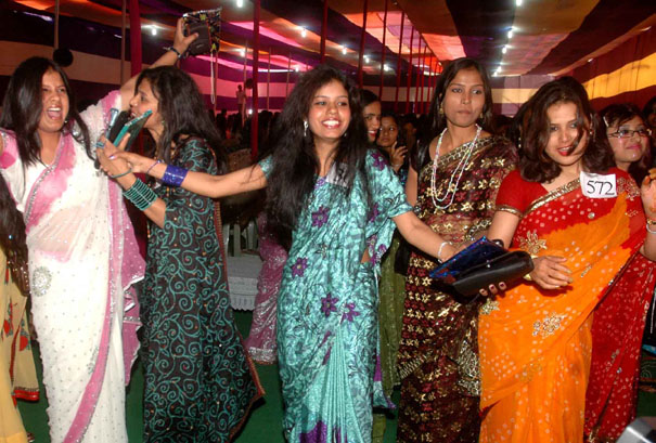 View Patna: Shivi crowned Miss Patna Women's College 2012