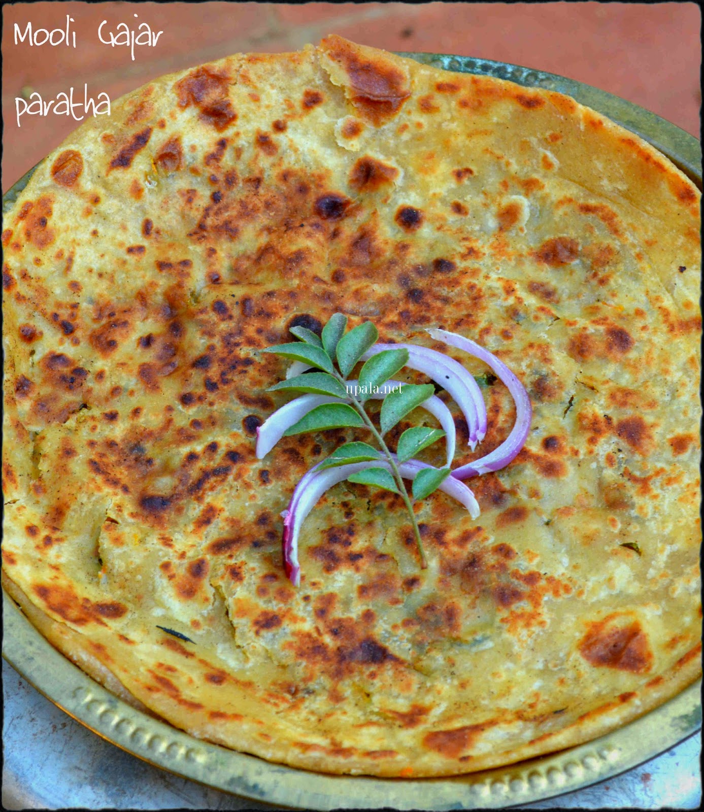 Upala: Mooli Gajar Paratha