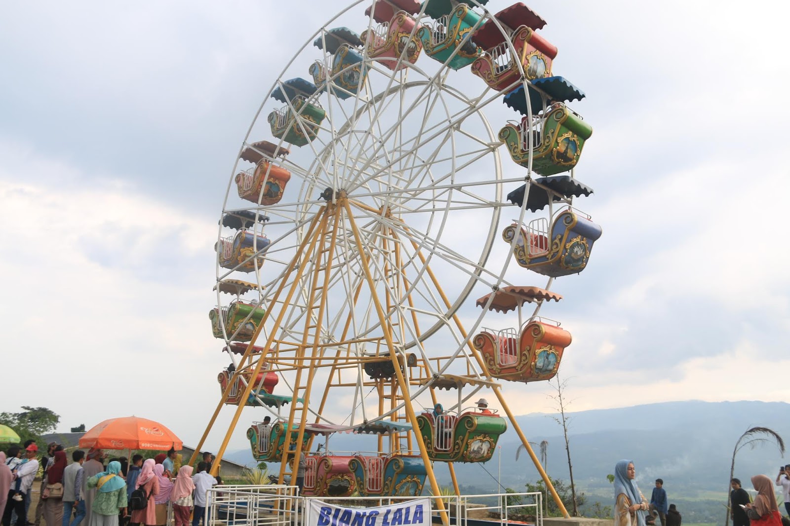 Wisata Bukit Cinangkiak andalan Kabupaten Solok | Pesona Keindahan Alam ...