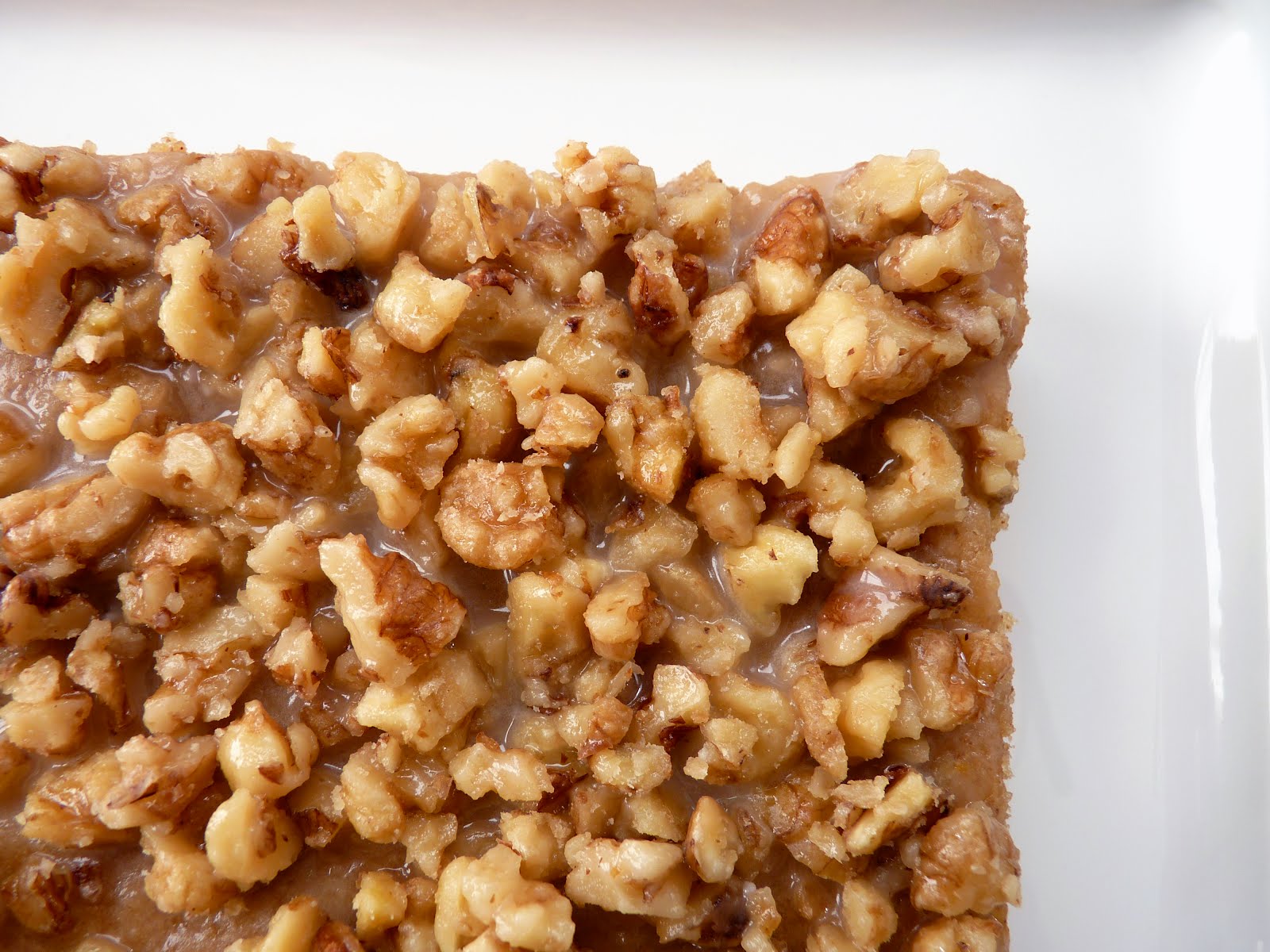 :pastry studio: Walnut Maple Cake