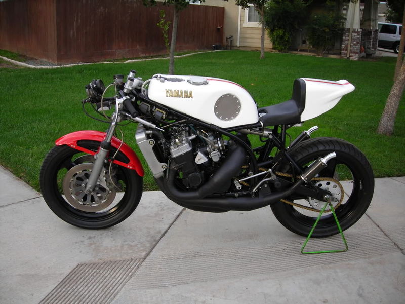 two stroke of the day: yamaha TZ750