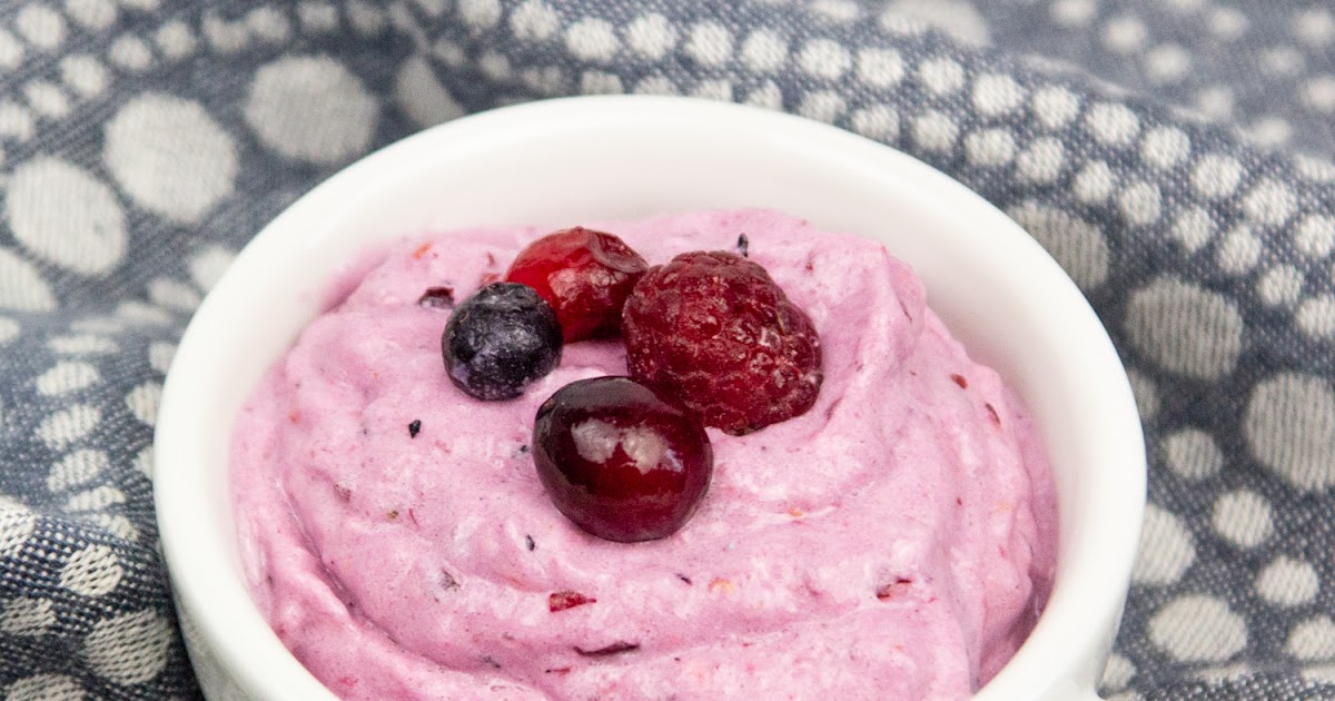 Veggie & Berry Protein Fluff