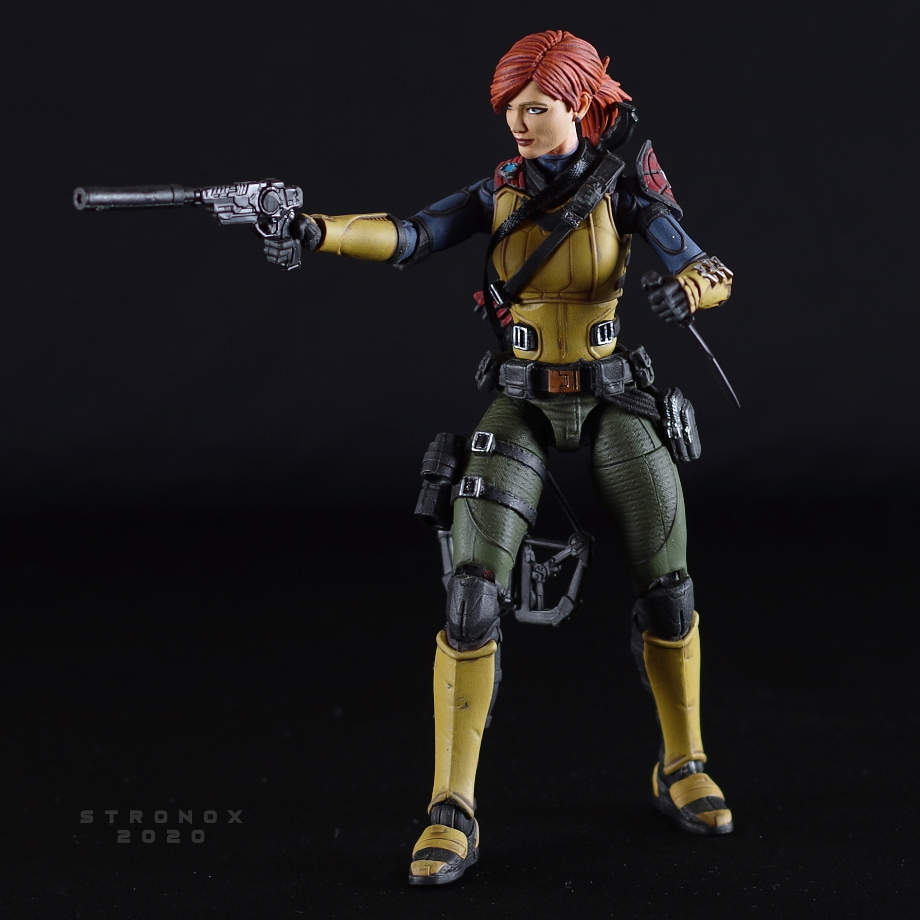 Stronox Custom Figures: GI Joe Classified: Scarlett