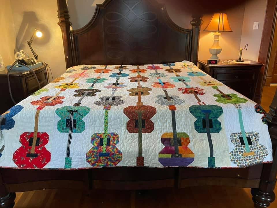 Pink Parakeet Designs: A Special Quilt for a Special Friend