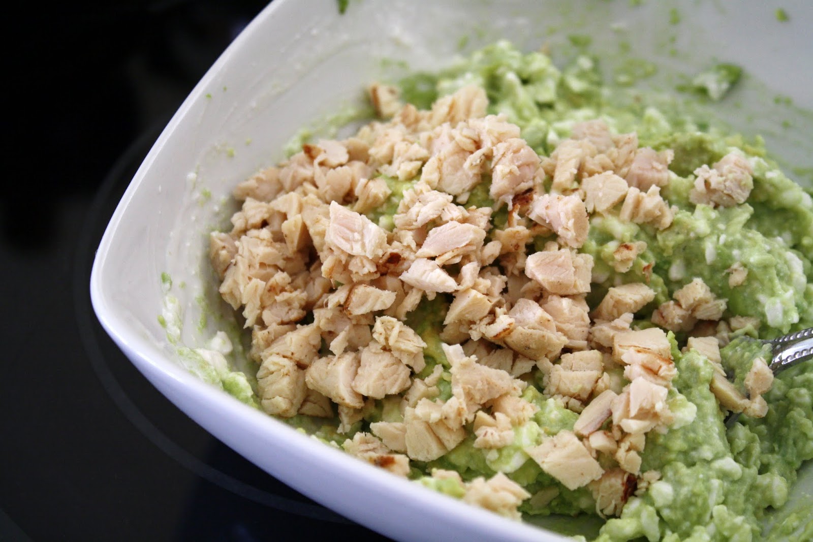 Making Mama's Kitchen: Toddler Meals: Avocado Chicken Cheese Spread