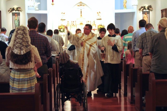 New Liturgical Movement: Guest Article - A New TLM Parish in Alabama