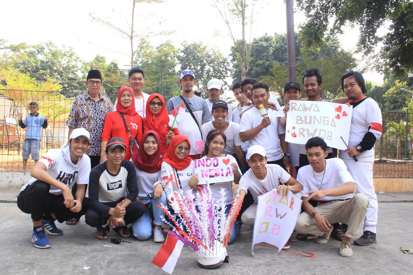 Seputar RW 08 Kelurahan Rawa Bunga Kecamatan Jatinegara Kota ...