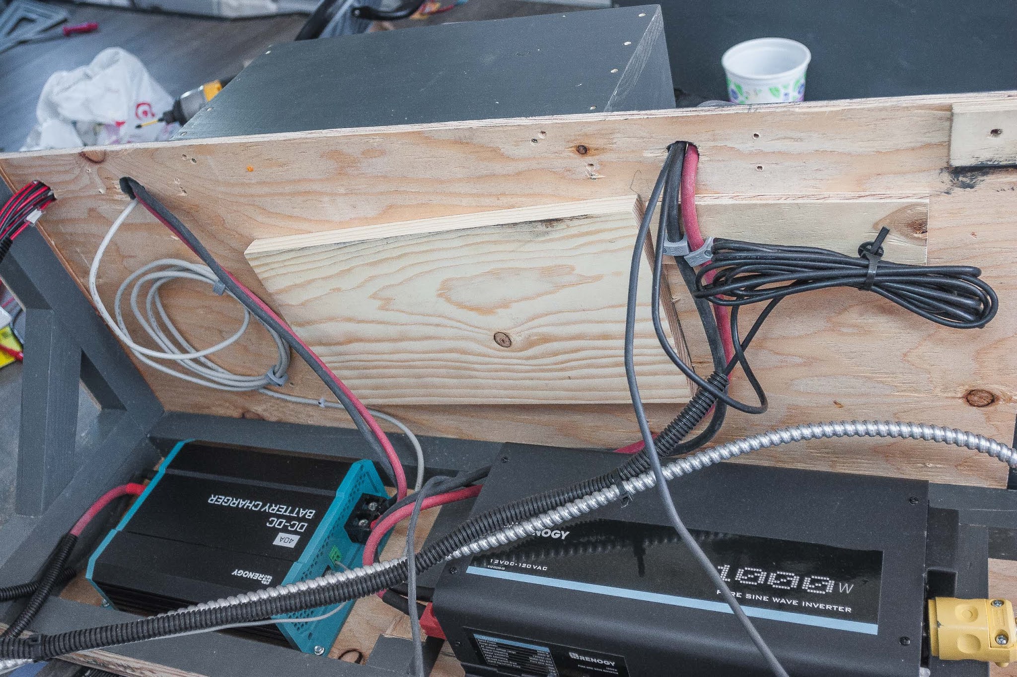 Sprinter van: Electrical system stuff