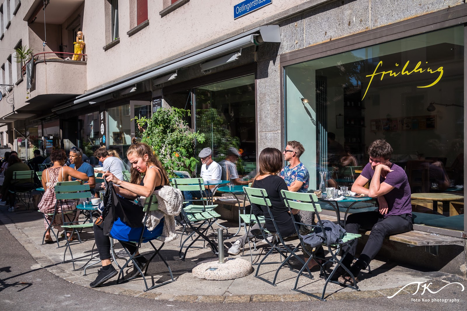 Switzerland Basel。frühling coffee shop。瑞士巴塞爾。推薦咖啡館。