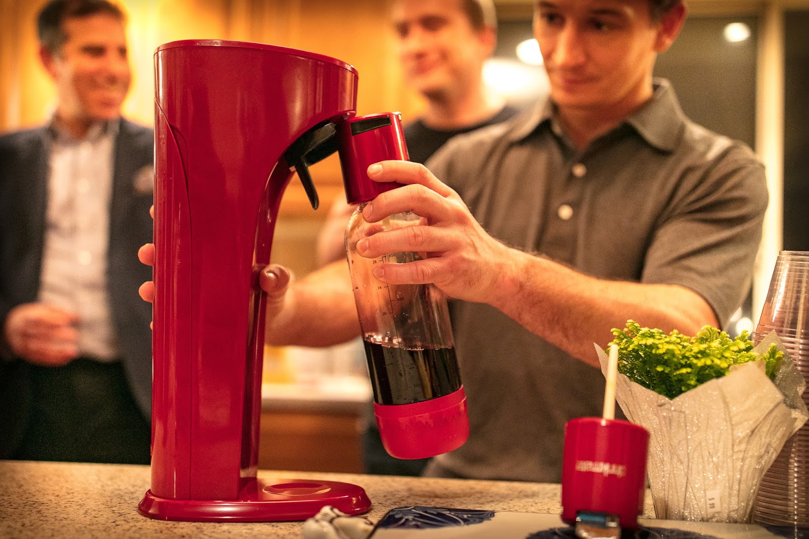 iDrink Products: Carbonate Booze with Drinkmate!