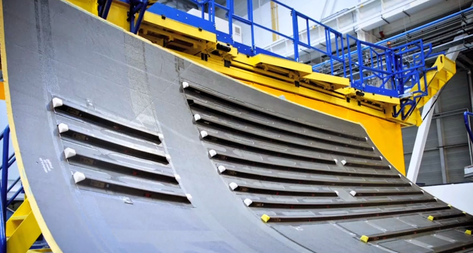 A350 XWB News: Orbital will also manufacture composite stringers and ...