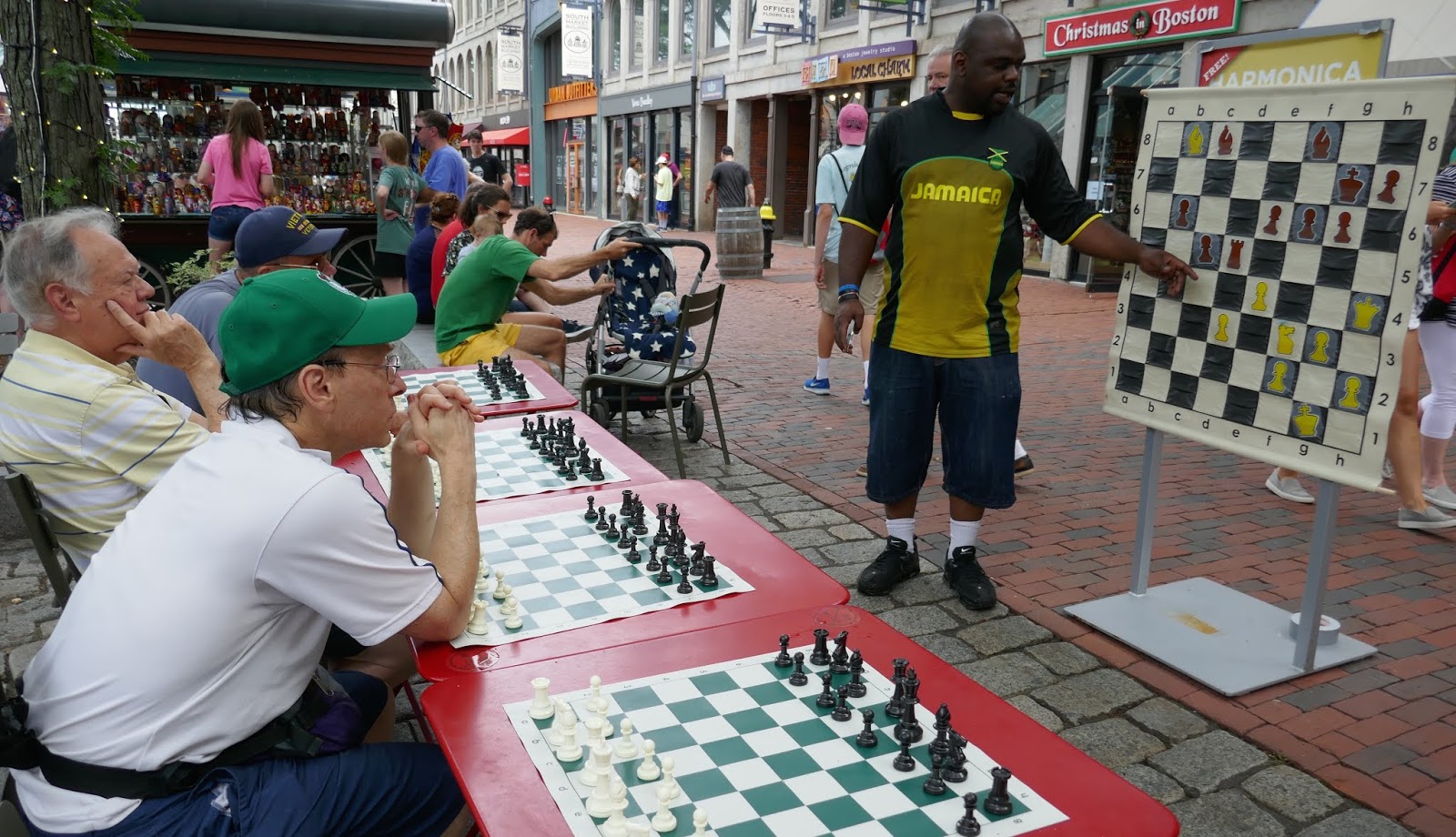 Boylston Chess Club Weblog: OUTDOOR CHESS RECRUITS PLAYERS FOR BCC ...