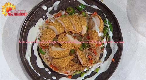 Suprema di pollo con insalata orientale ricetta Antonio Paolino da É ...