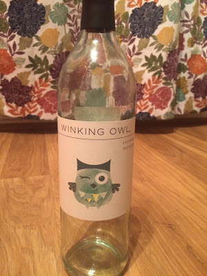 Winking Owl Moscato (Aldi)