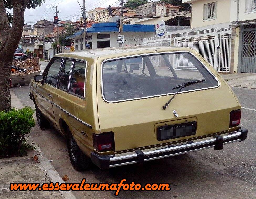 Registros Automotivos do Cotidiano: Ford Belina II L 1982