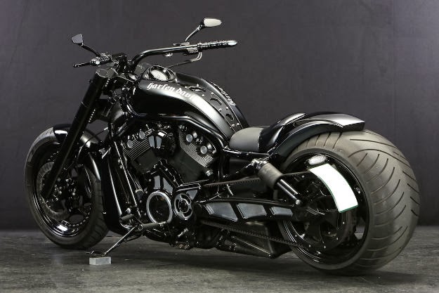 Men's Corner: Japanese BAD LAND Harley Davidson V-ROD 330