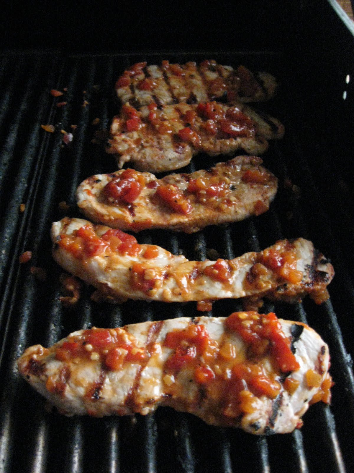 Barbecue Master: Grilled Pork Chops with Morrocan Sauce - Hot and Spicy