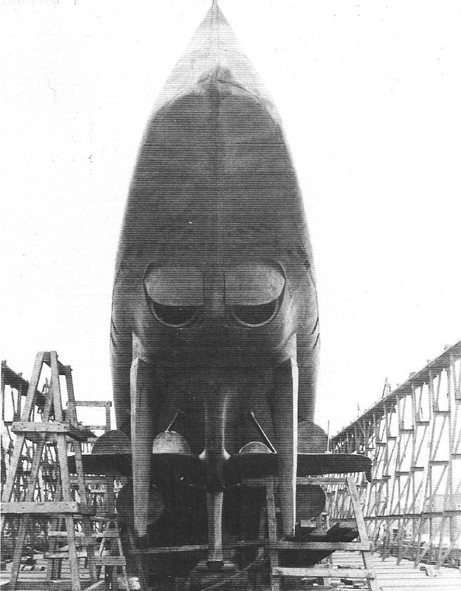 Type IX-C 1/32 scale/Type IX-C 1/72 scale: U-889 Type IX-C/40