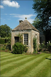 Horse Country Chic: Bolehyde Manor