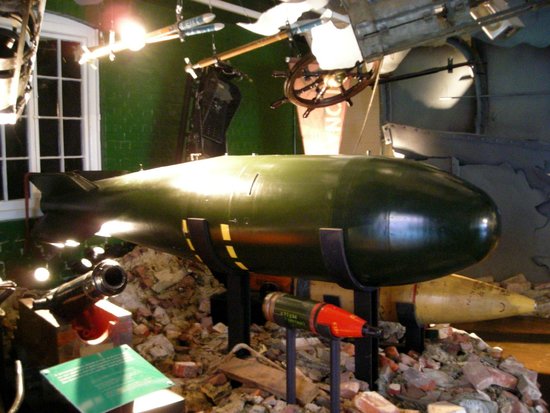 SI VIS PACEM, PARA BELLUM: La Red Beard è stata la prima arma nucleare ...