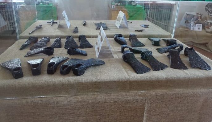 Ştiinţă pentru toţi: UNELTE DACICE DIN FIER