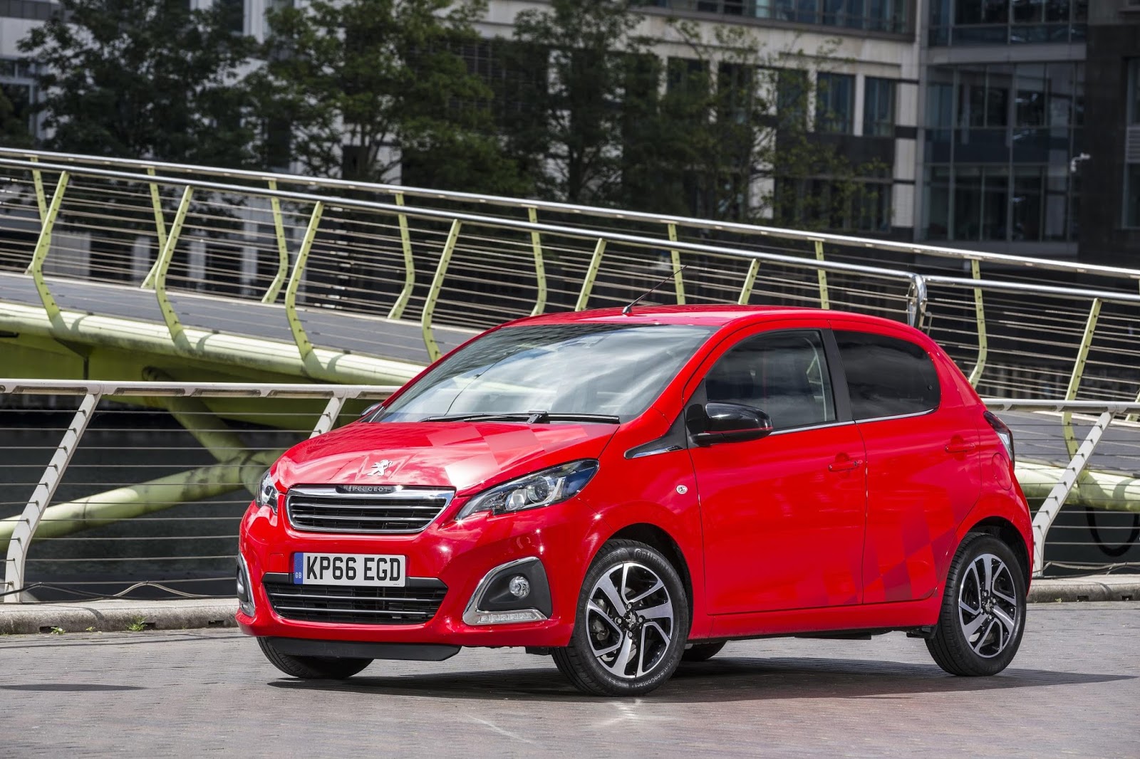 The Motoring World Peugeot Adds A New Colour And A Complementary New the-motoring-world-peugeot-adds-a-new-colour-and-a-complementary-new