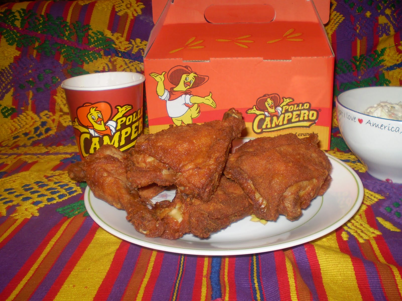 Guatemala Tu Nombre Inmortal: ***Pollo Campero***