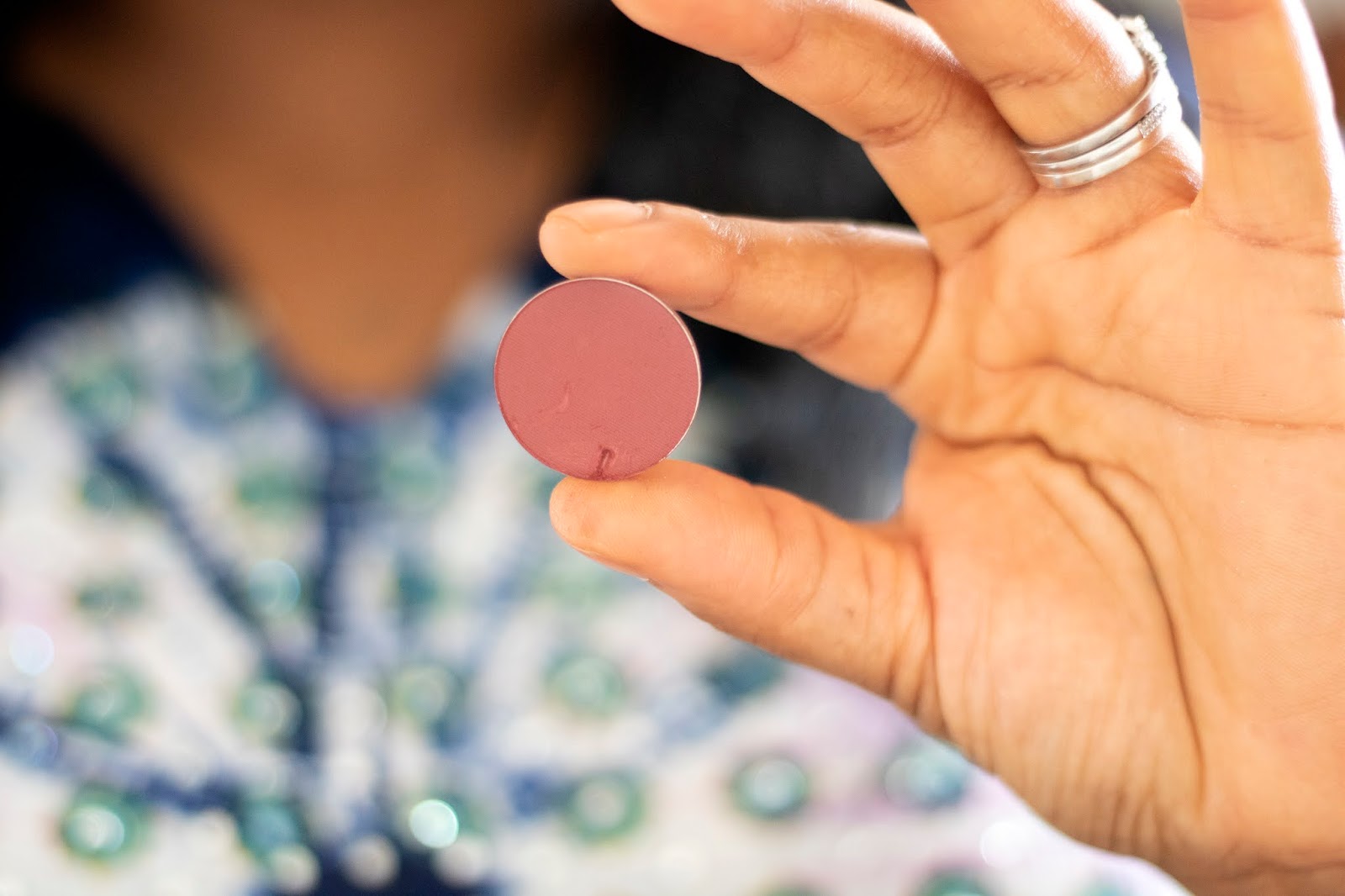 FashStyleLiv: Beautonomy Eyeshadow Palette Review (Customized Eyeshadows)