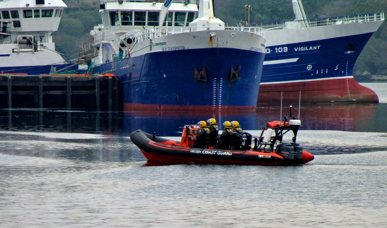 Somewhere in Ireland: irish coast guard