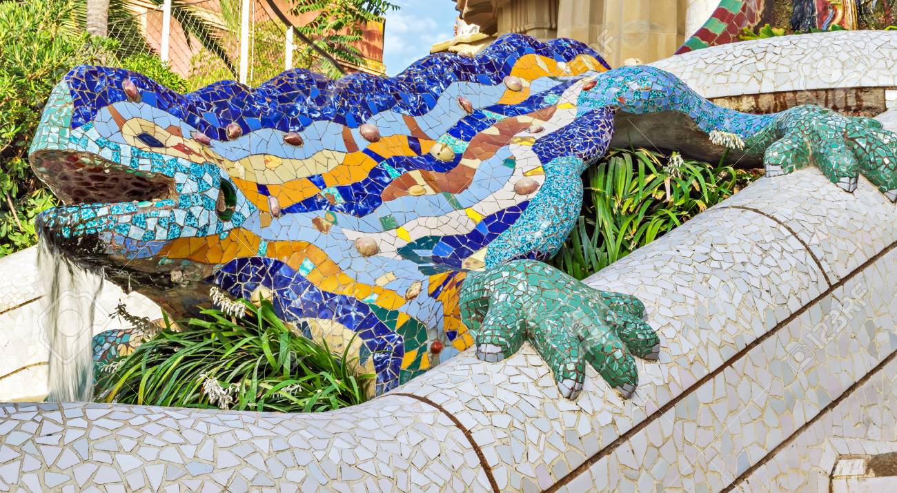 INFANTIL 4 AÑOS: Dragón de Gaudí, en el Parque Güell