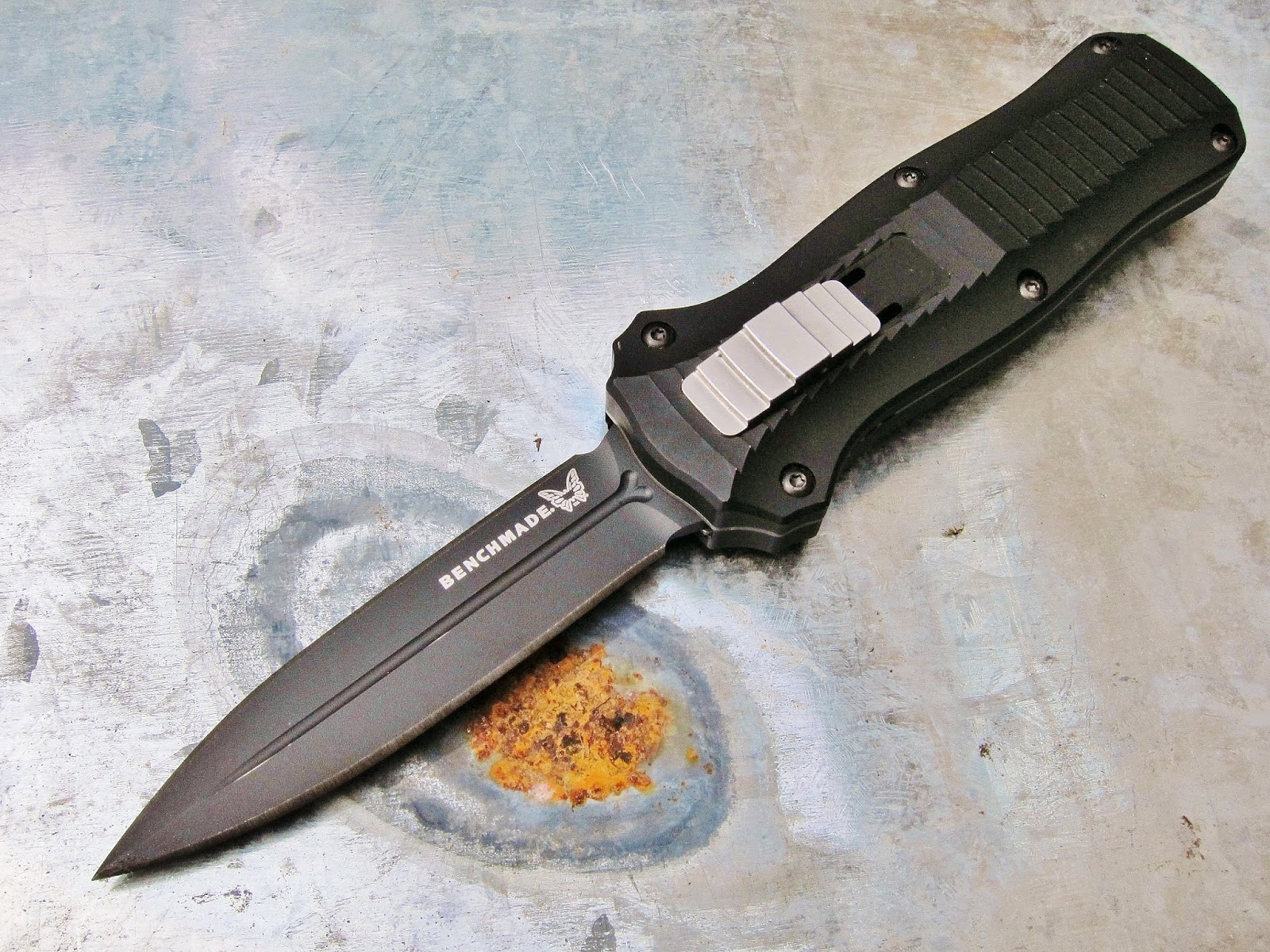 Red Crow Gear: Benchmade 940 Osborne and 3350 Mini-Infidel