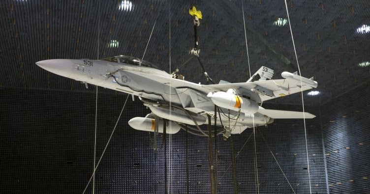 Historia y tecnología militar: La US Navy completa las pruebas de ...