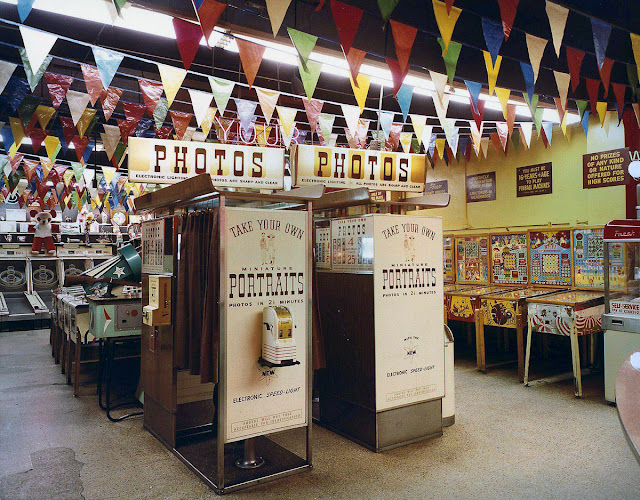 Wonderland Arcade in 1968 – This is What Arcades Looked Like Before ...