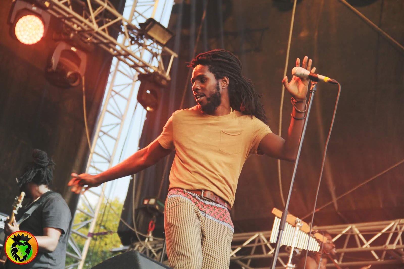 Reggaediscography: CHRONIXX - DISCOGRAPHY: (Reggae Singer)