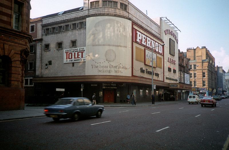 Fascinating Vintage Snapshots of Manchester in the ‘80s ~ Vintage Everyday
